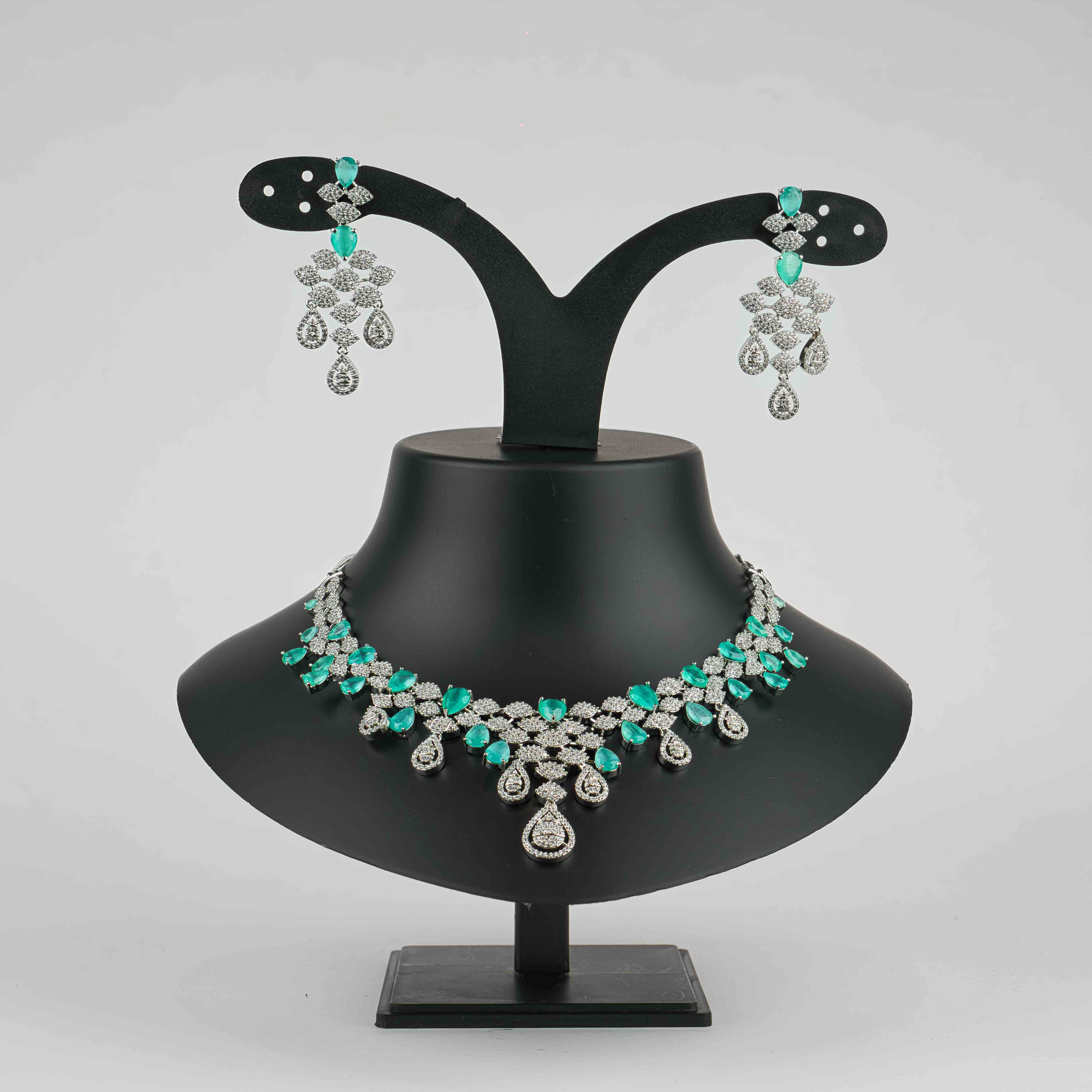 Hitika Necklace Set – Suju Design